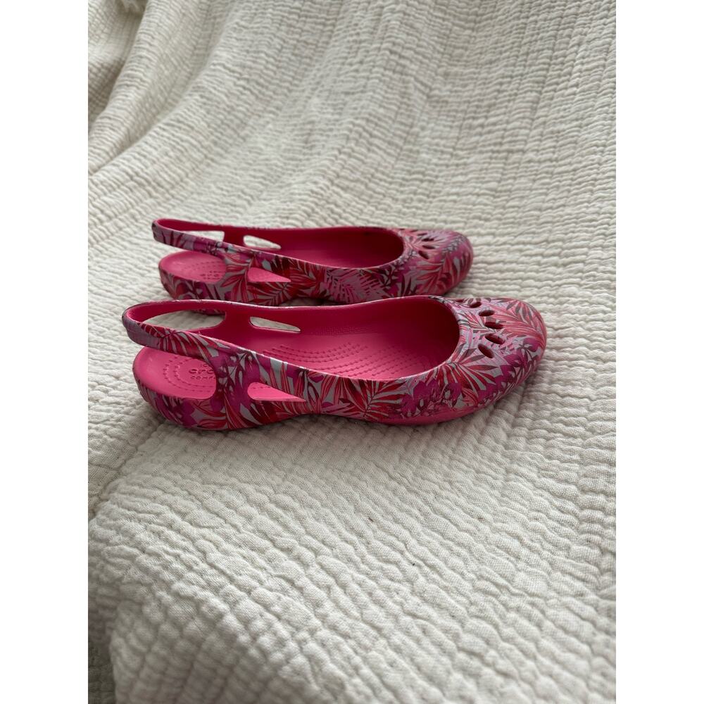 Crocs Pink Botanical Print Mary Janes Size 7 - Gem